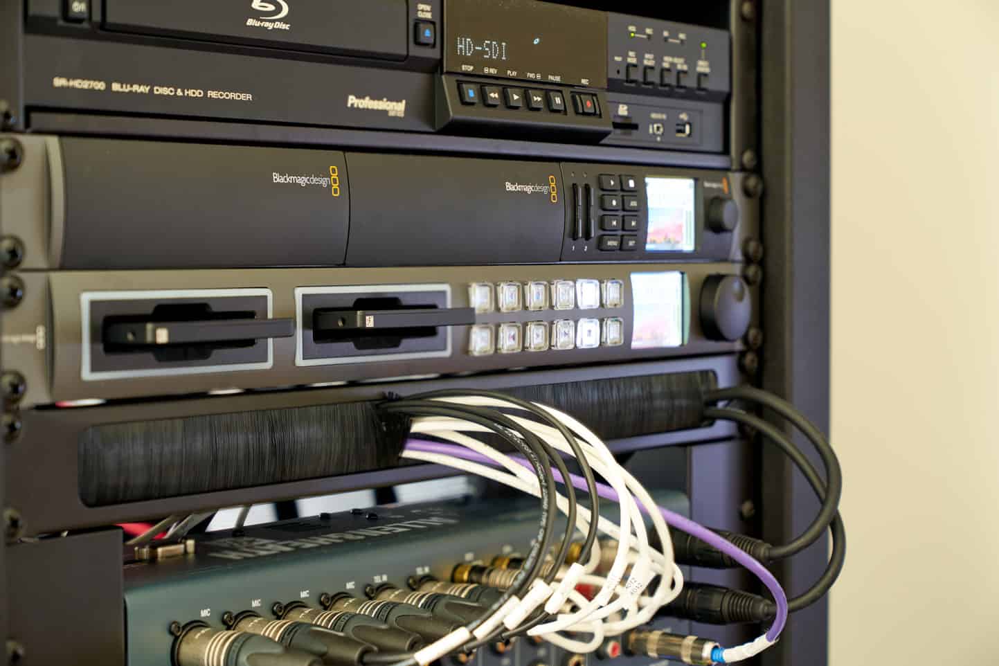 Broadcast Technology Solutions | Broadcast Video Solutions | VIcom